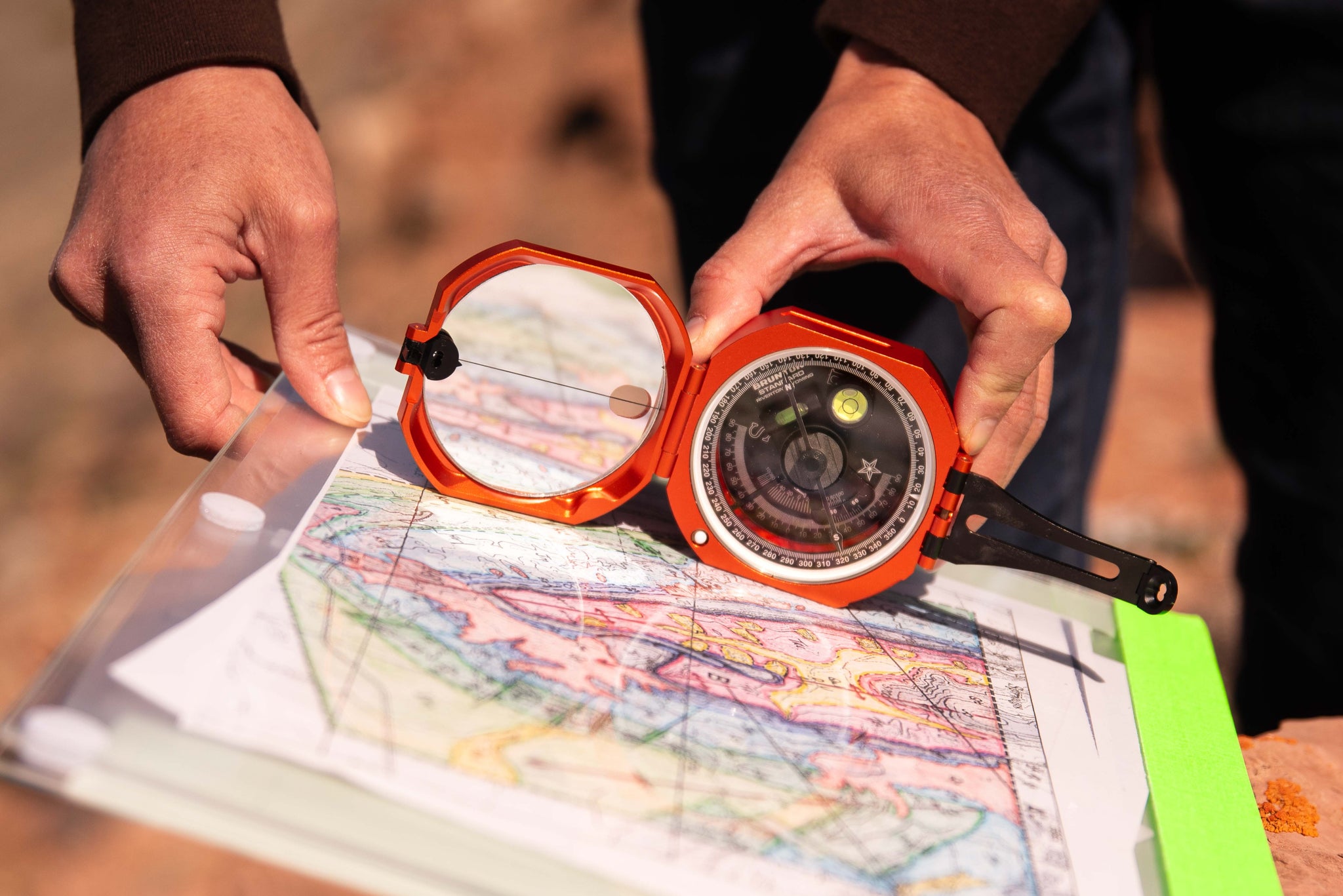 Non-Magnetic Map Board – Brunton