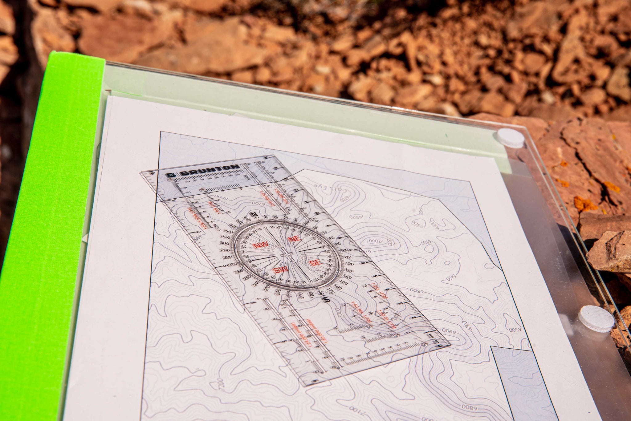 Non-Magnetic Map Board – Brunton